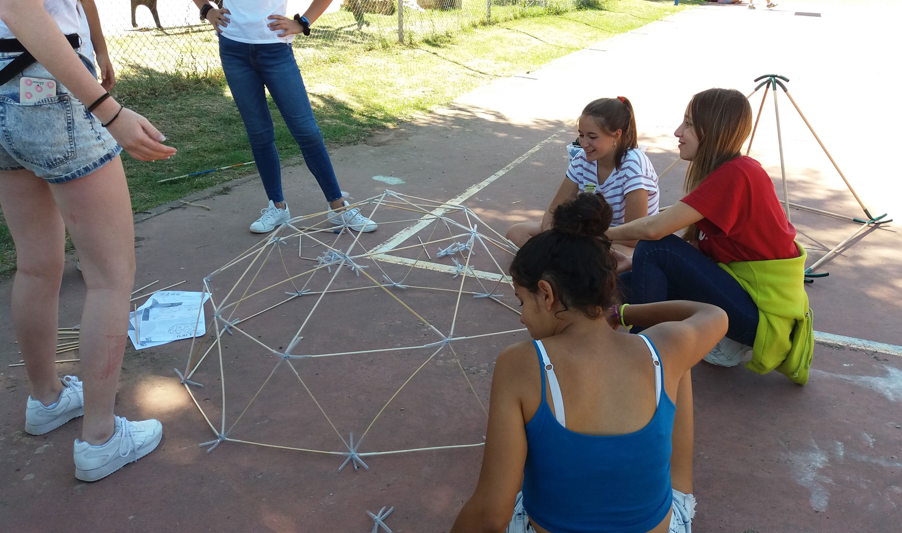 ESTRUCTURAS TRIANGULARESTORDUELES - AJO taller de arquitectura